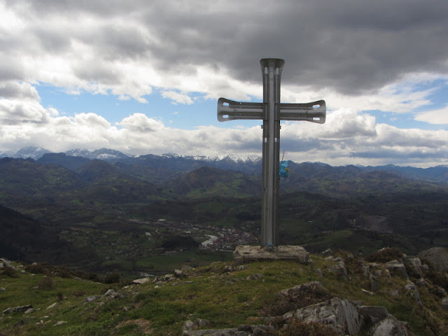Rutas Concejo Parres | Pasu A Pasu - Rutas por Asturias de Montaña y ...