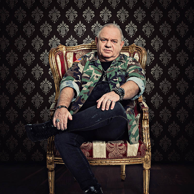 UDO DIRKSCHNEIDER: ΟΛΑ ΤΑ ΠΑΡΑΣΗΜΑ ΤΟΥ ΣΤΡΑΤΗΓΟΥ! | The Classic Rock ...