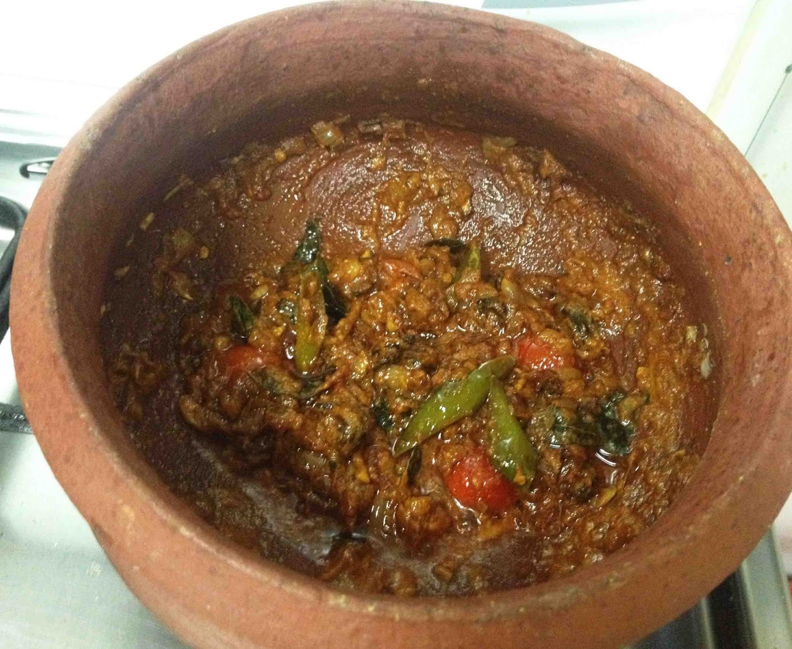 CURRY RECIPE - EASY GAMBOOGE SHRIMP CURRY / KUDAMPULI CHEMMEEN CURRY