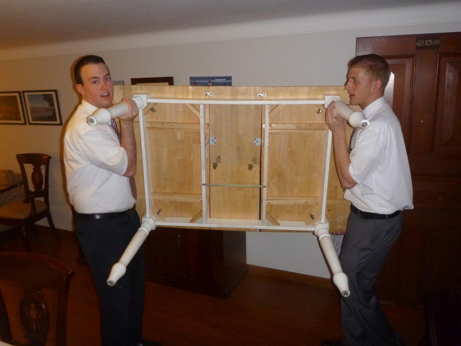 Out Of The Frying Pan...: Be careful who you let in your kitchen!