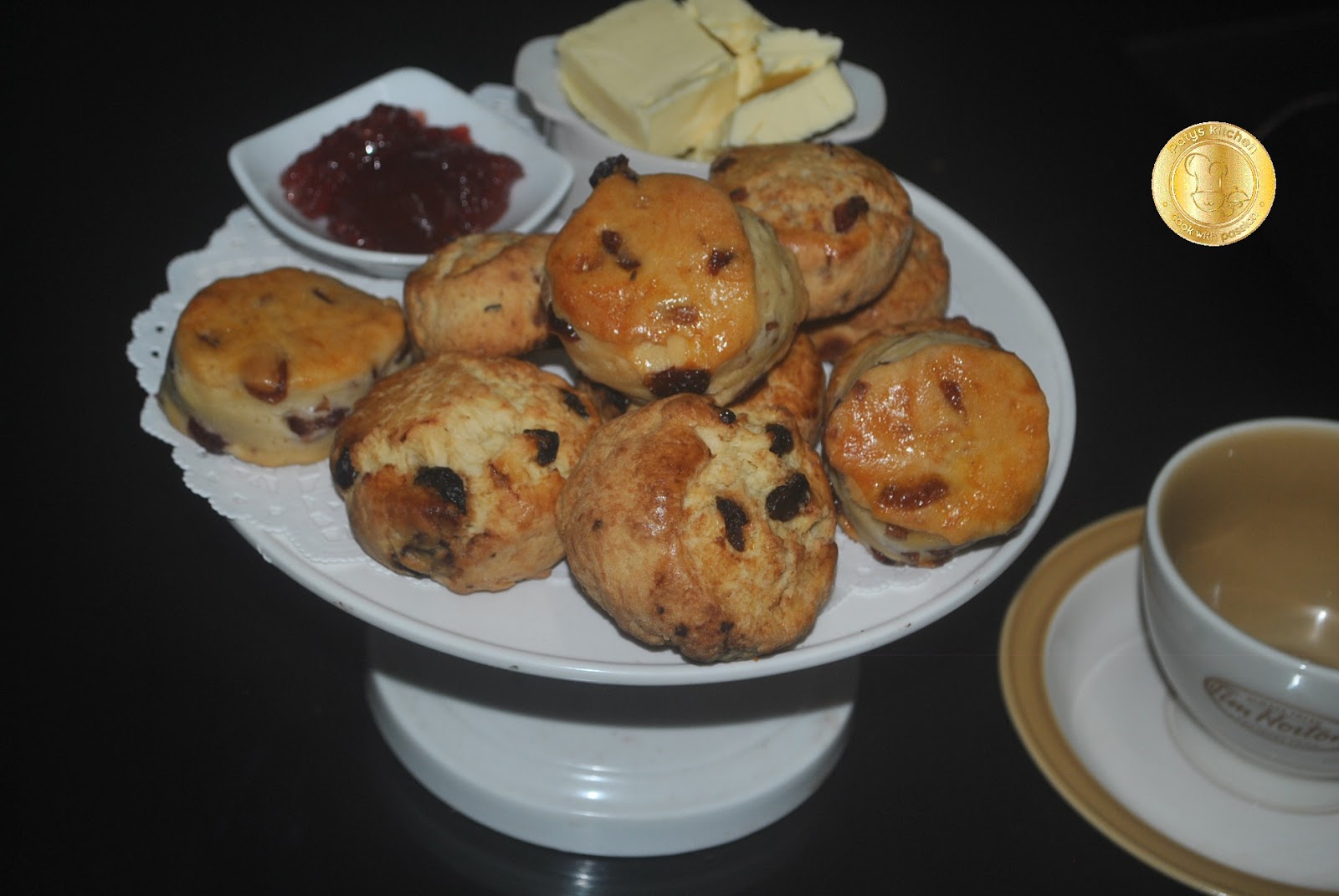 PATYSKITCHEN: RICH FRUIT SCONES