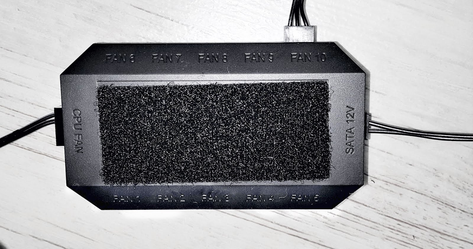 DEEPCOOL FH-10 FAN HUB 리뷰 / 케이스 쿨러확장에 필요한 허브!