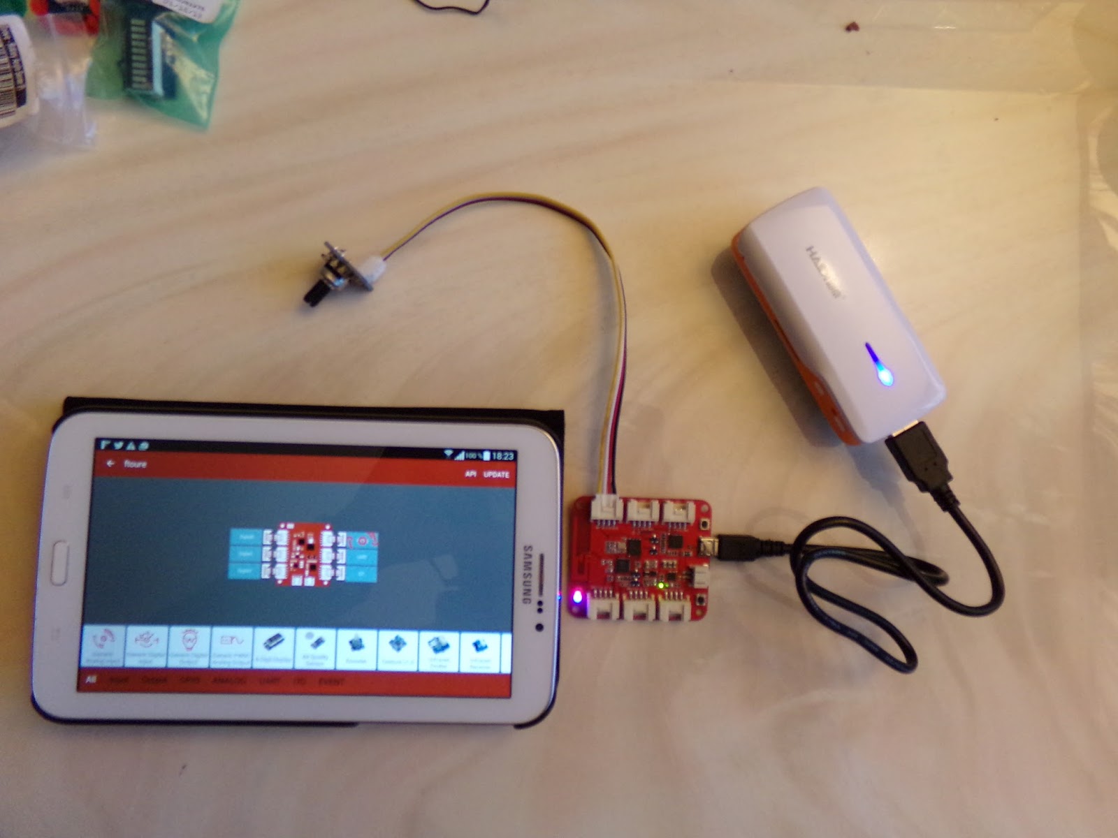 Wio Link, une carte ESP8266 avec des connecteurs Grove