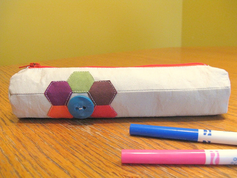 Crafting...: Hexagon Pencil Case
