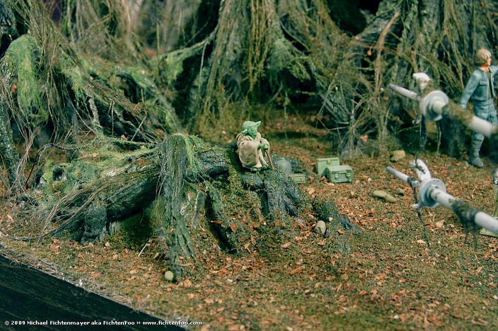 Star Tuga Wars: Star Wars Dagobah Diorama