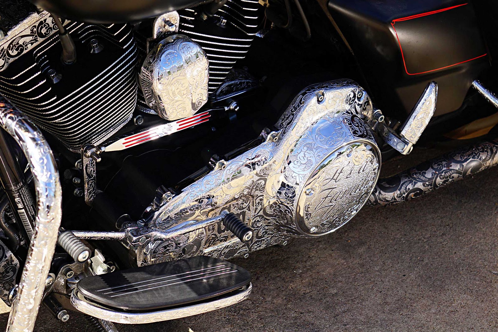 BIKERS/KUSTOM/MEETING/MUSIC....: préparation MOTORCYCLE LOWRIDER: 2012 ...