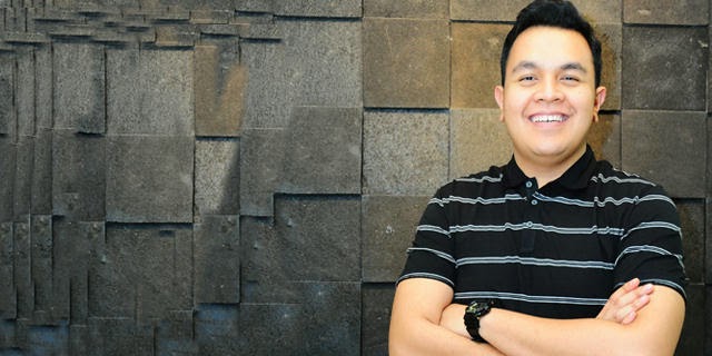 Biodata Tulus Dan Foto