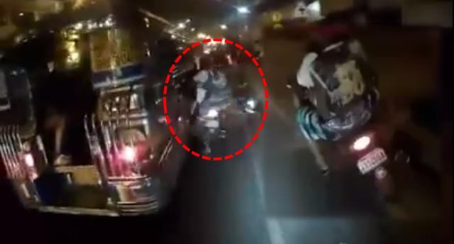 WATCH: Motorist’s hot pursuit of 3 snatchers video goes viral