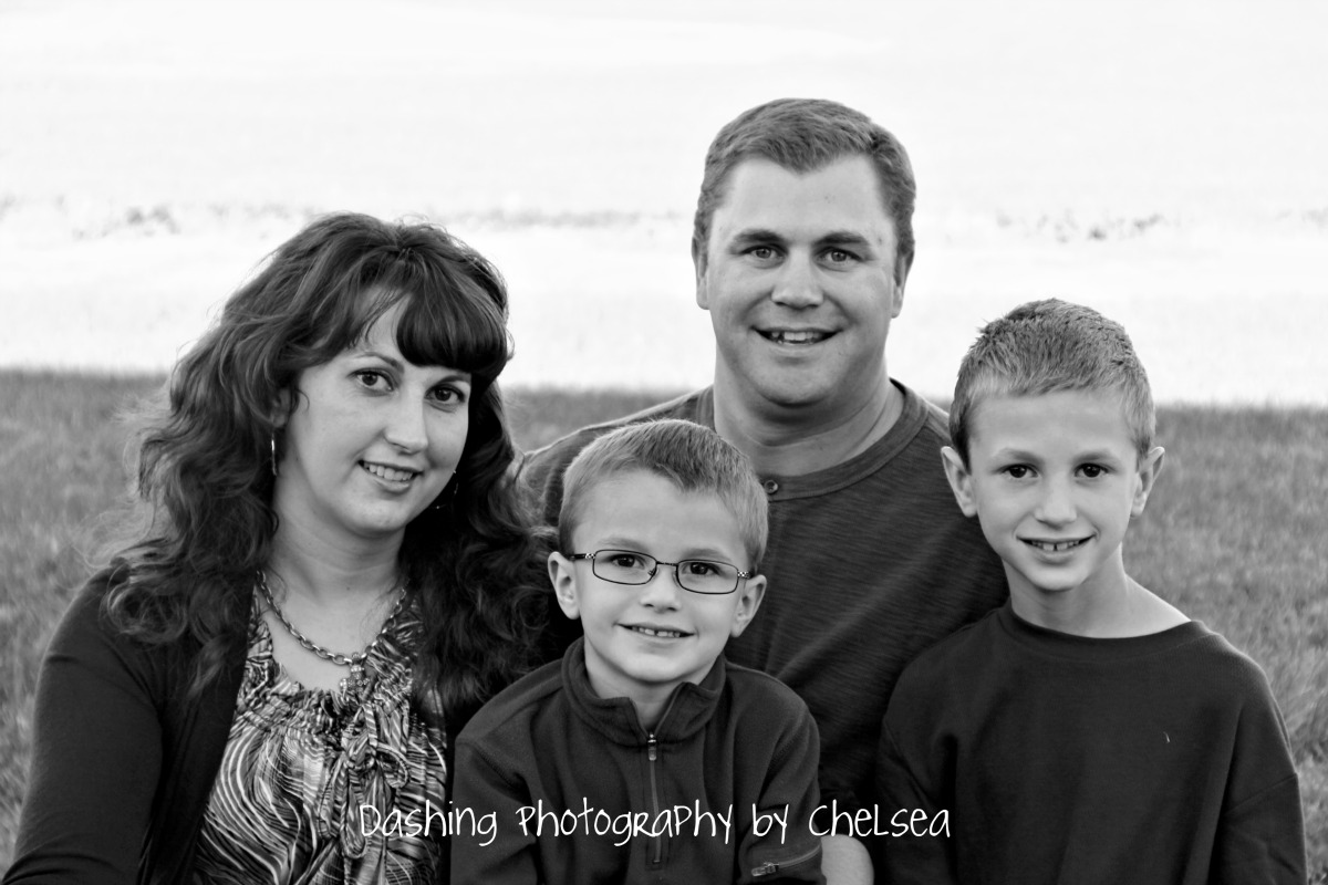 The Dashing Blog Spot: Fecht {Family Photos}