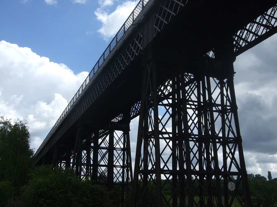 Halfie: Bennerley Viaduct and Nottingham Canal (unnavigable section)