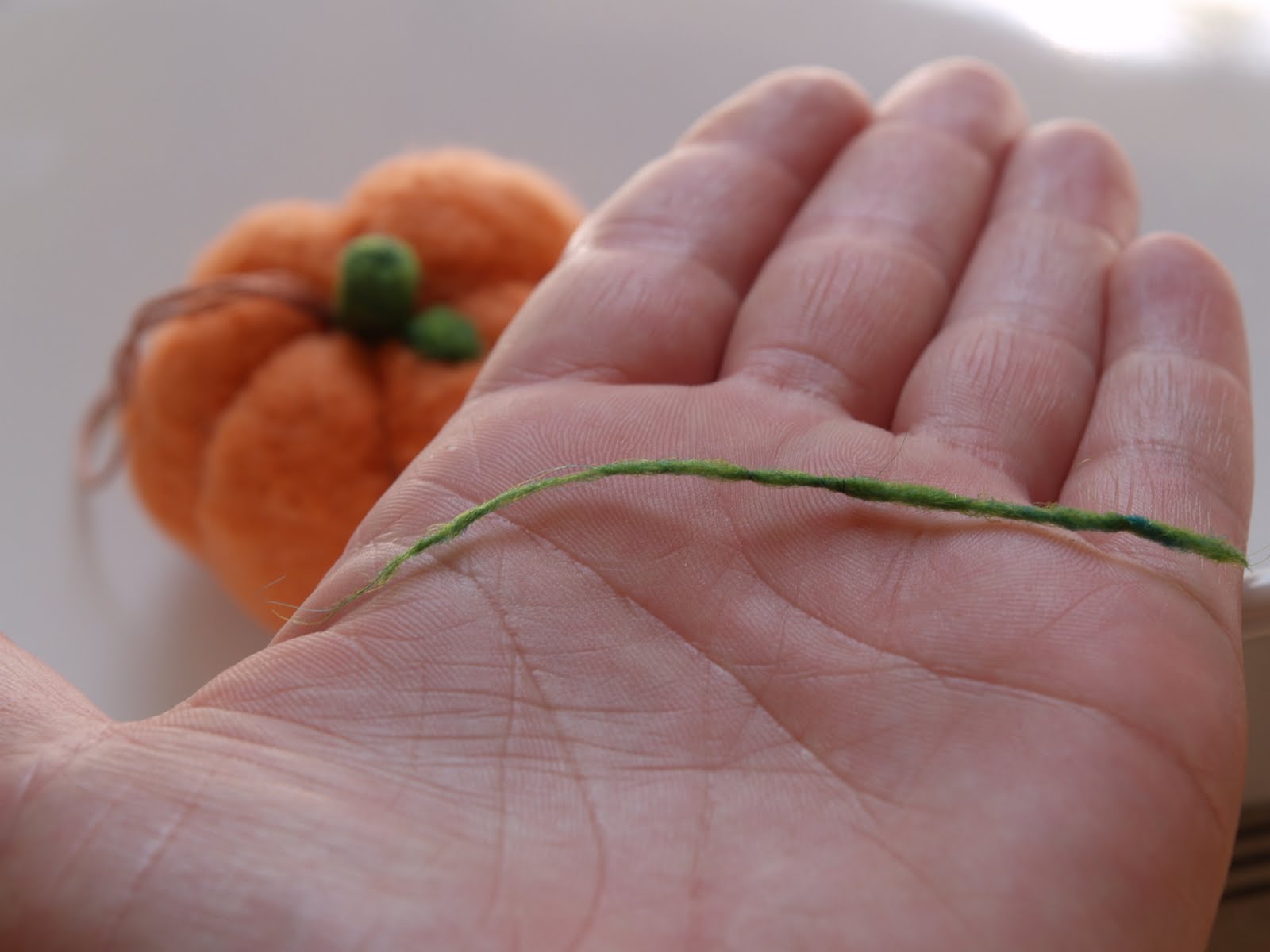 Test: Tutorial: Needle Felted Pumpkin
