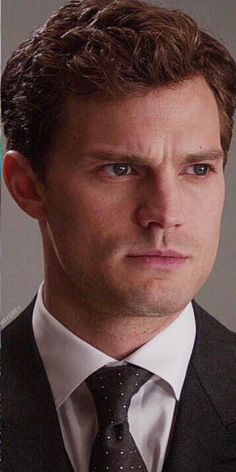 LOS PENSAMIENTOS DE GREY: LA TRANSFORMACIÓN DE GREY - Capítulo 9