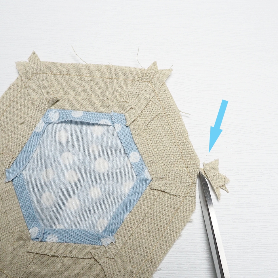 DIY Hexagon Coaster ~ Free-Tutorial.net