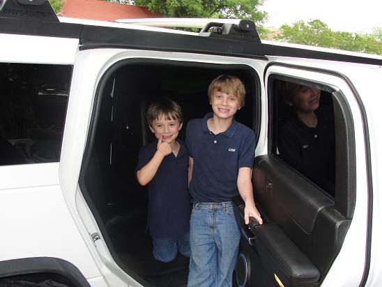 Purposefully Whimsical: Kid Stuff: Limo Lunch