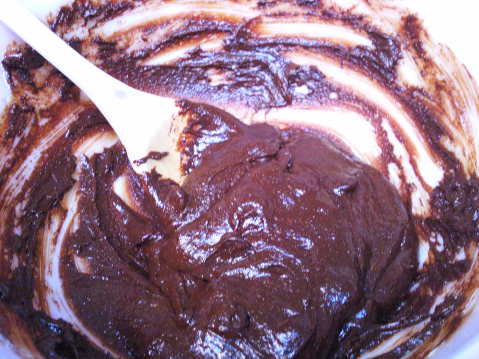 CJ's Kitchen: Ghirardelli Chocolate Truffle Cookies with Sea Salt