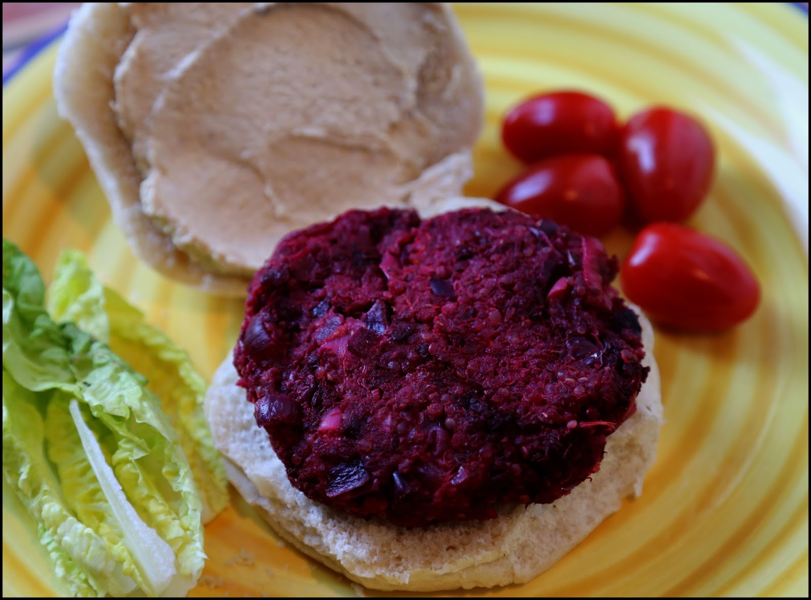 Driftwood Vegans: Beetroot Burger Bonanza