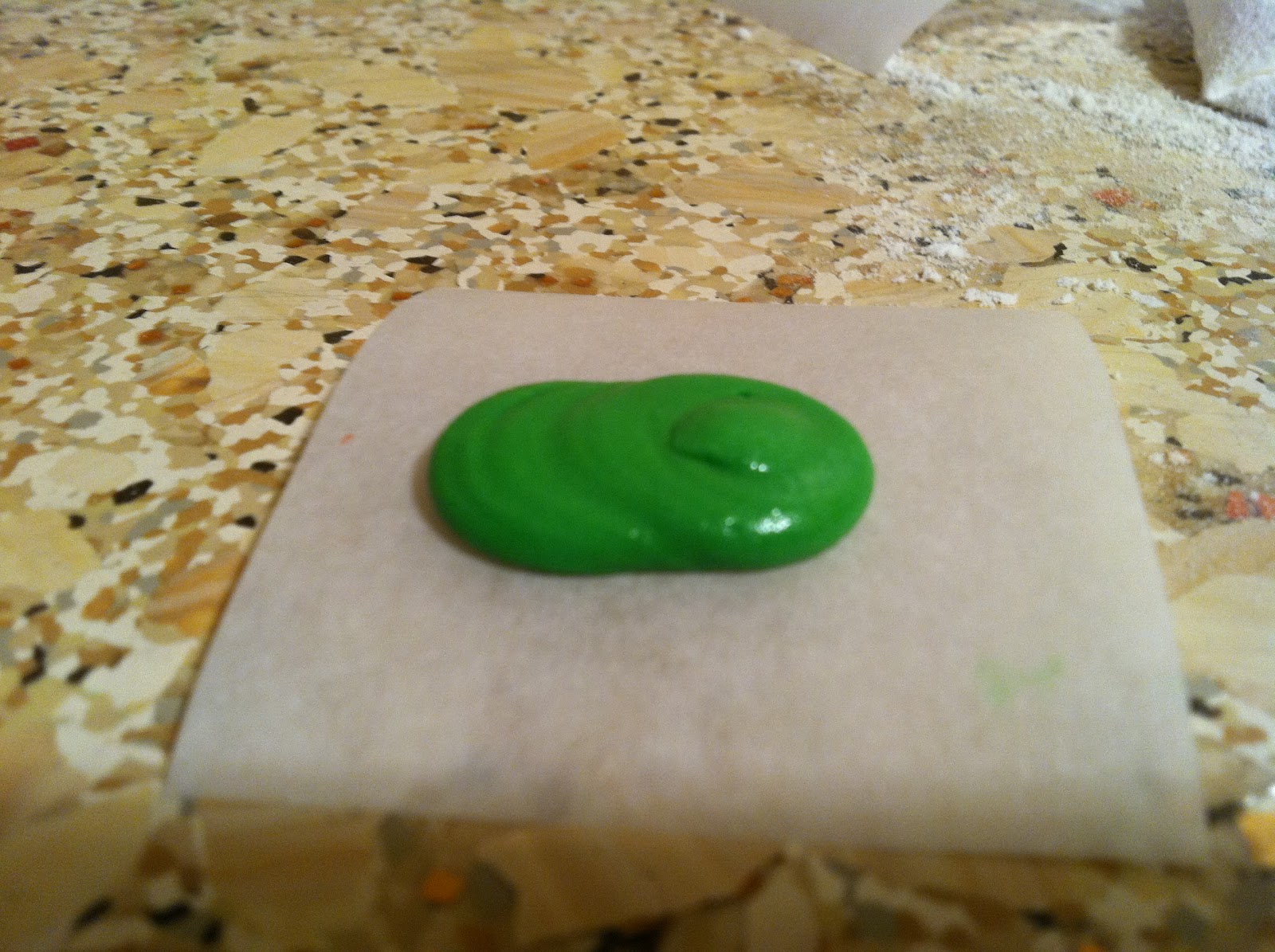 The Iced Queen: Royal Icing Turtle