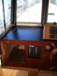 Building Koloa (Kama Hele): Wheelhouse console finished