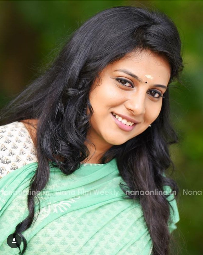 Anna reshma rajan hot, beautiful, traditional pics, images, photos ...