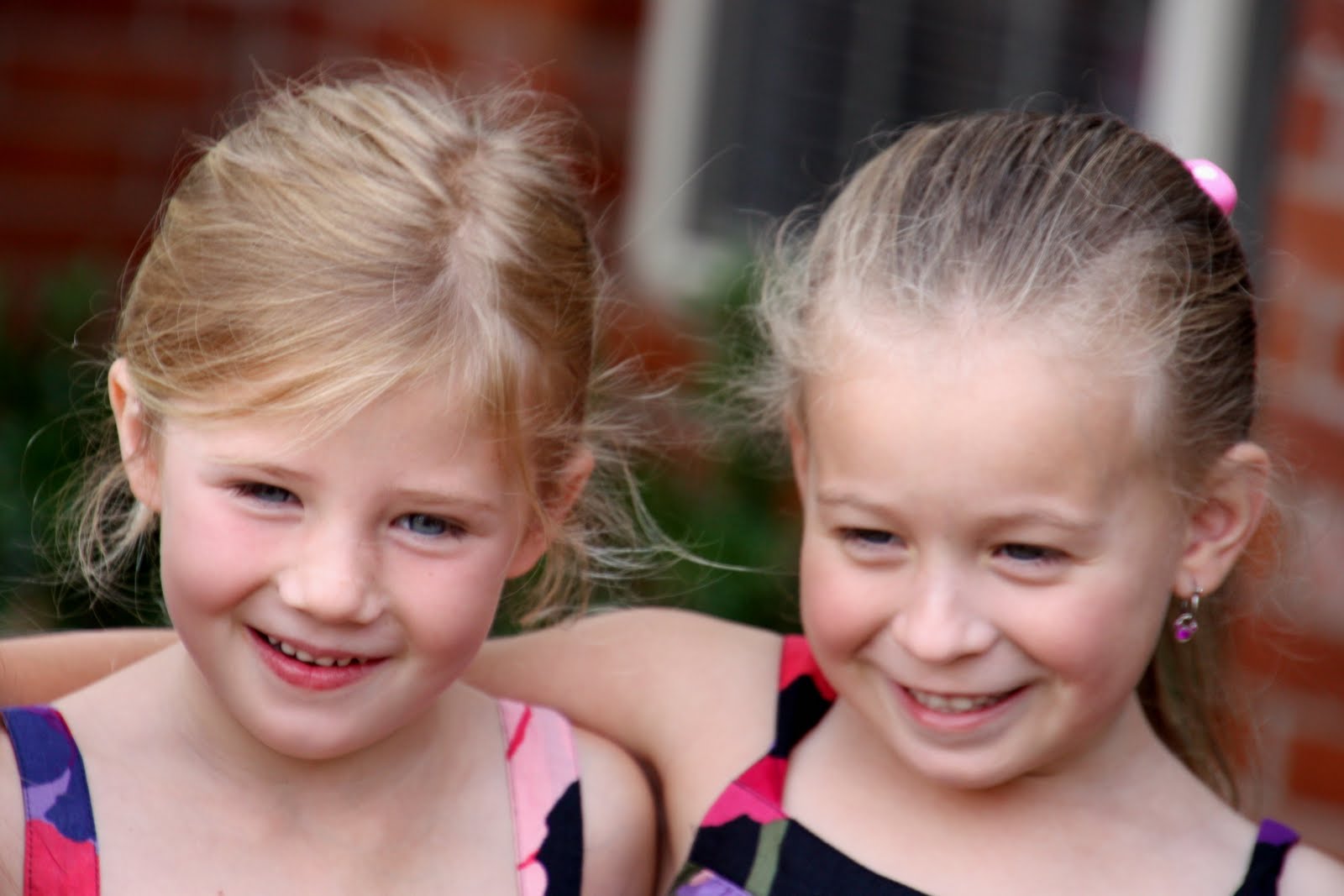 Two Precious Girls: Buddies