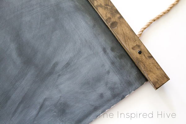 The Easiest DIY Farmhouse Chalkboard | The Inspired Hive