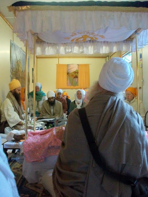 White Sikh sect - 3ho