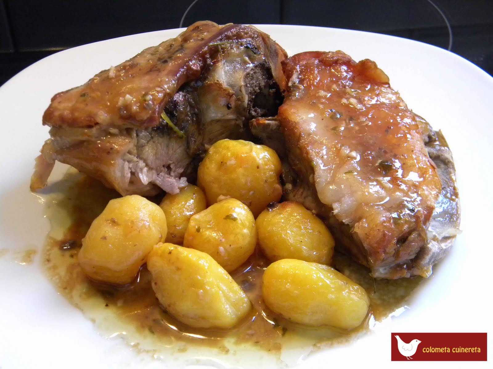 Colometa Cuinereta: Cordero asado