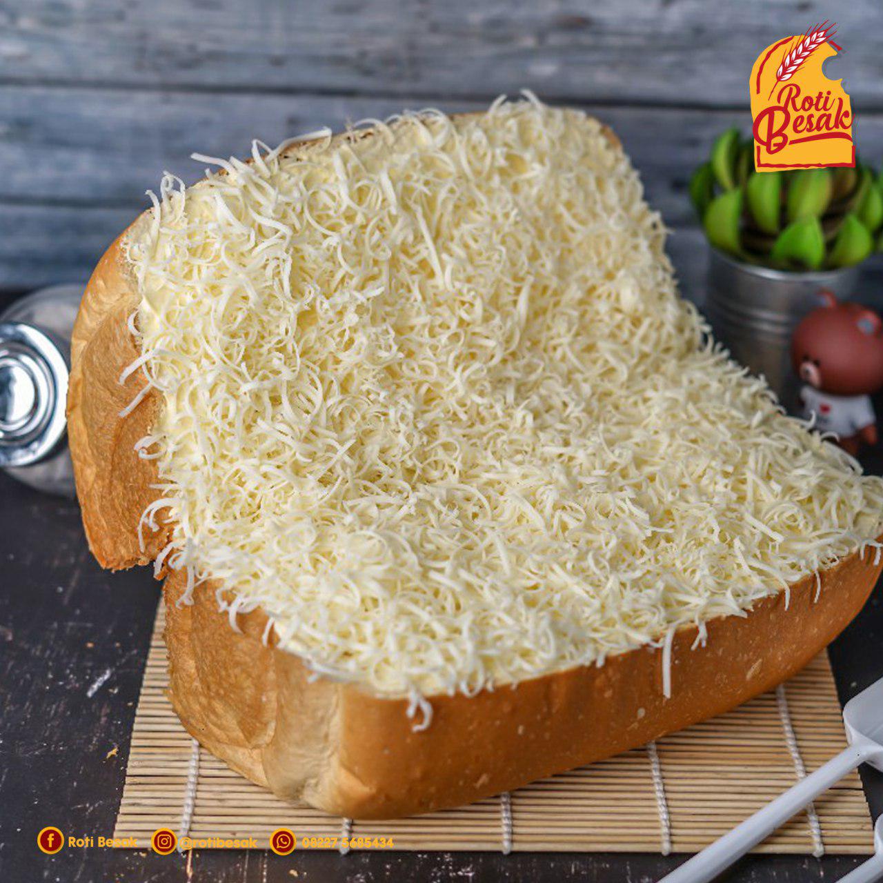 Kelembutan Setiap Potongan Roti Besak Hadir di Medan - Travel Blog