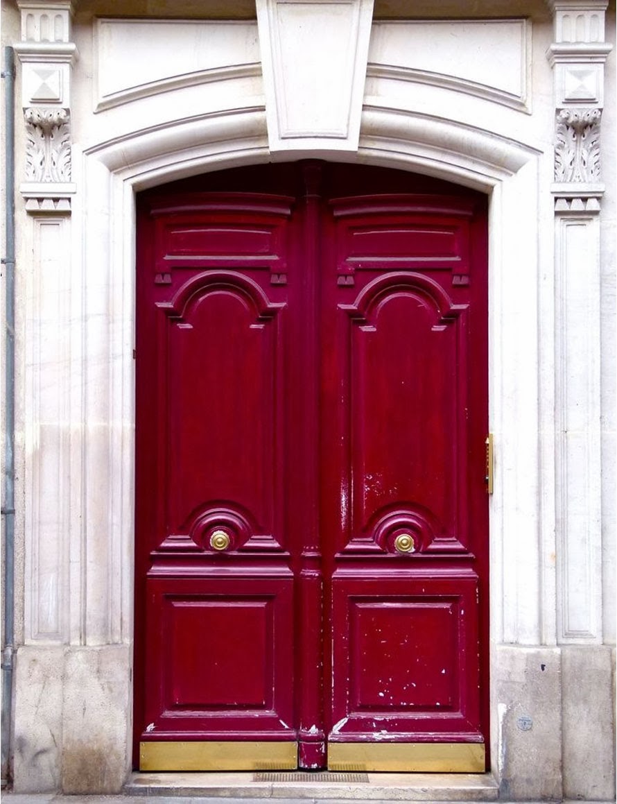 A Touch of Southern Grace : Storybook Red Doors