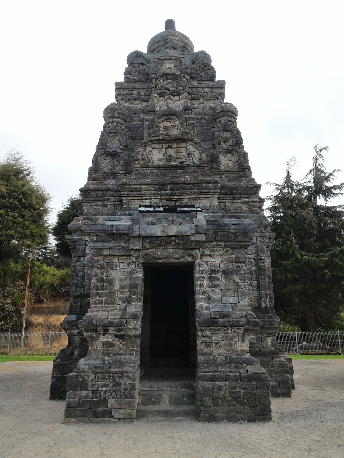 Candi Bima | Sebuah Catatan Petualangan