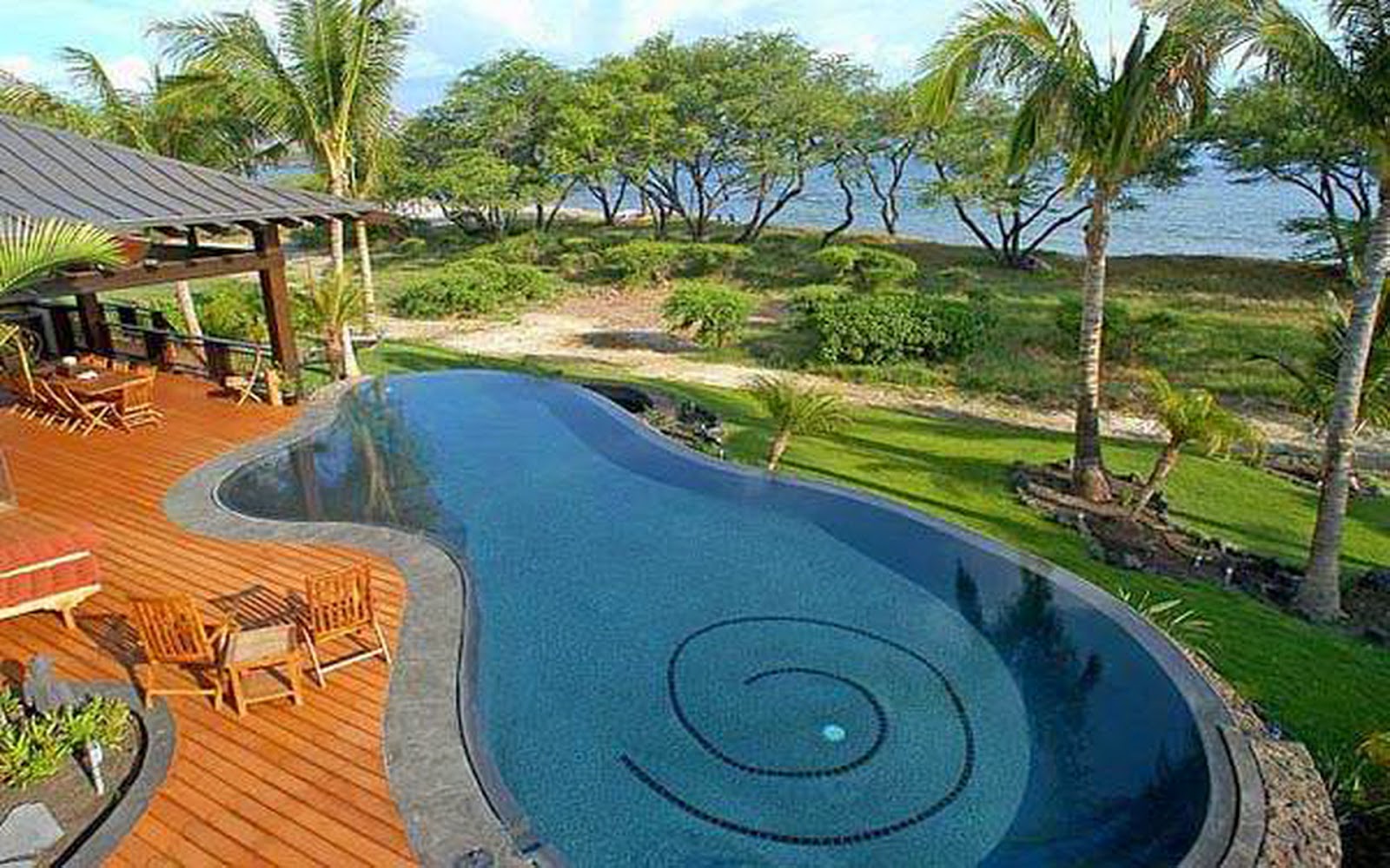 Amazing Modern Pool Deck Design For Swimming Pool Design Ideas ...