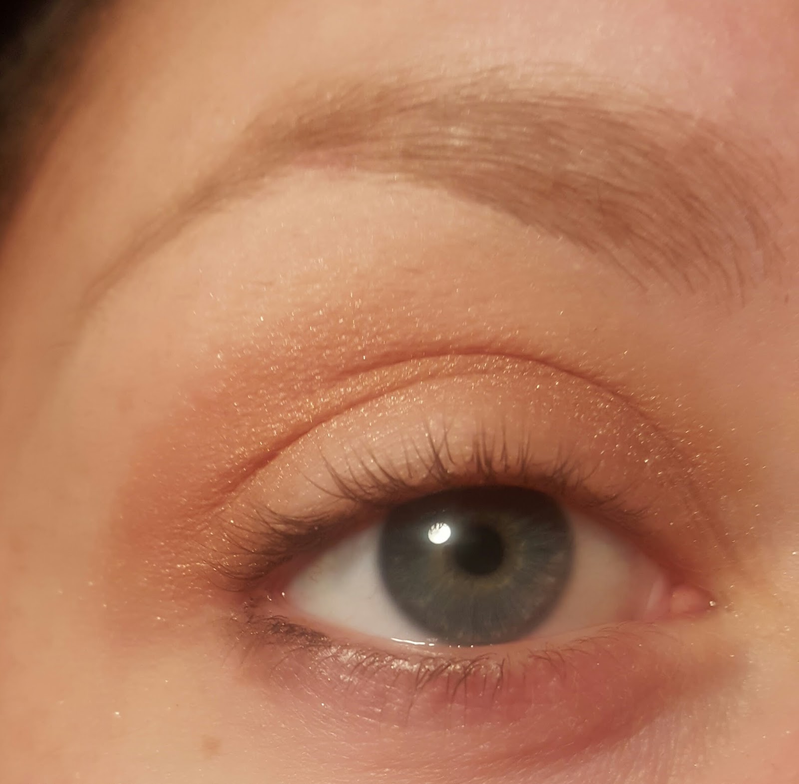 Yarnandbeauty: PURPLE & CREAM EYE LOOK TUTORIAL FEATURING BON BONS AND ...