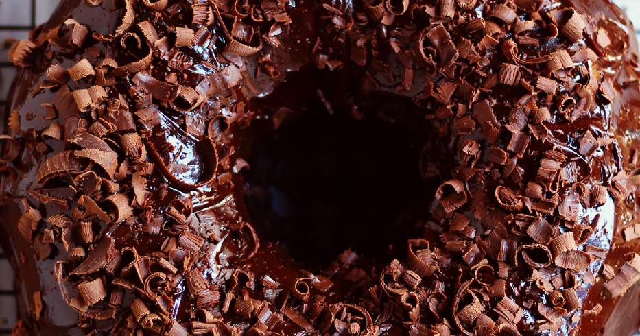 Devil's Food {Bundt} Cake