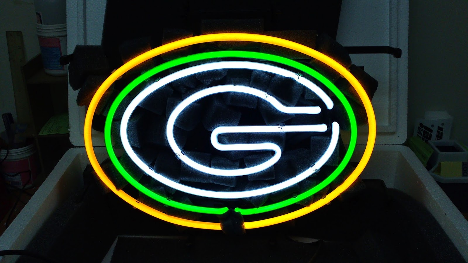 Wiki Neon Sign Blog: NFL GREEN BAY PACKERS BEER BAR CLUB NEON LIGHT ...