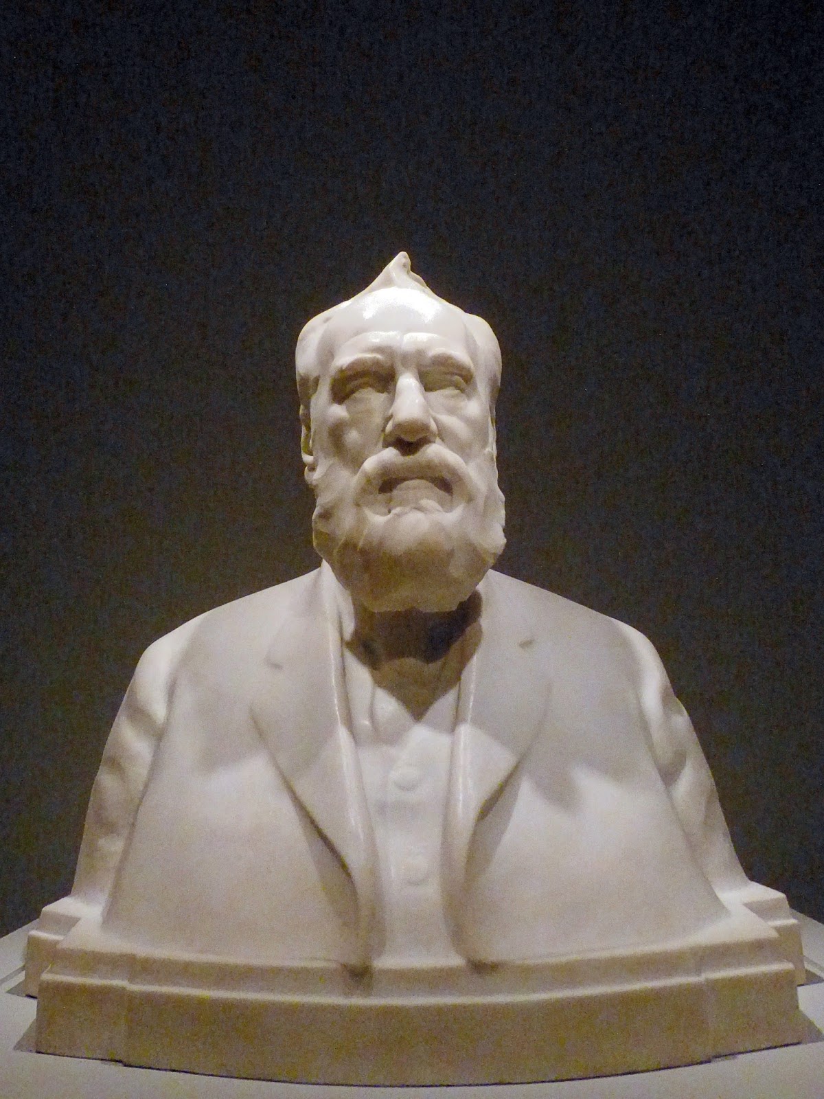 The Portrait Gallery: Alexander Graham Bell