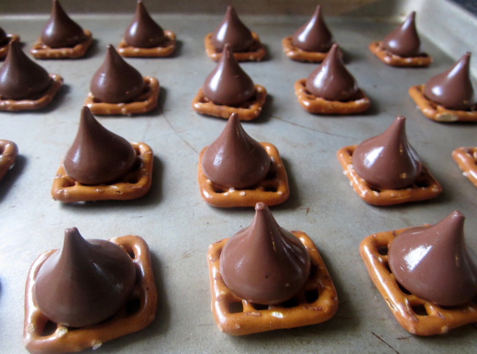 Chocolate Candy Pretzel Treats