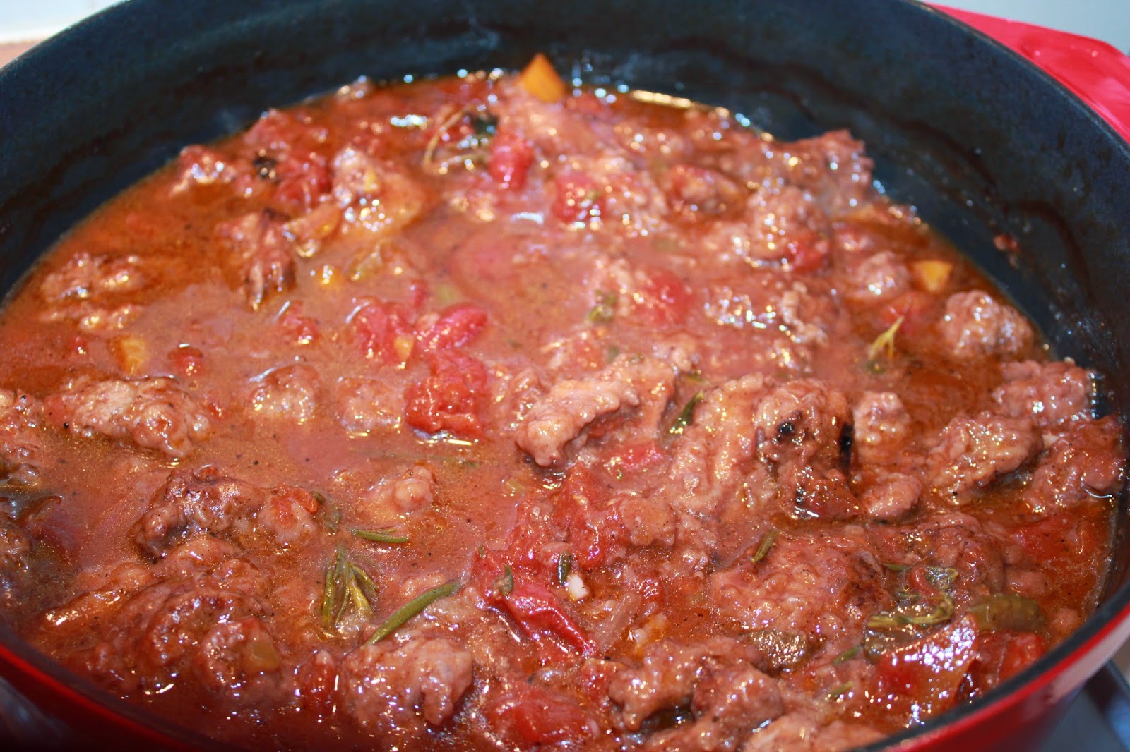 Sisters Luv 2 Cook: Hearty Beef Tomato Ragout with Tagliatelle Pasta