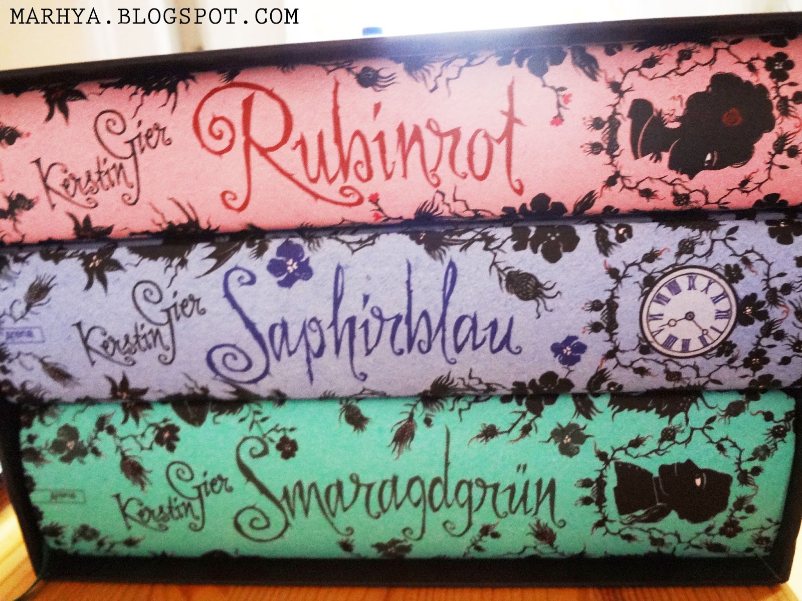 Maria Mikaela: {BOOK REVIEW} Ruby Red Trilogy + film+ trailer