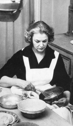 DOMESTIC GODDESSES: Elizabeth David - Food writer and icon!