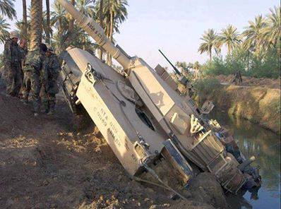Behind The Screens: Destroyed U.S tanks in Iraq 2003-2011