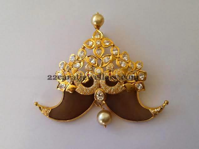 Peacock Design Tigernail Locket - Jewellery Designs