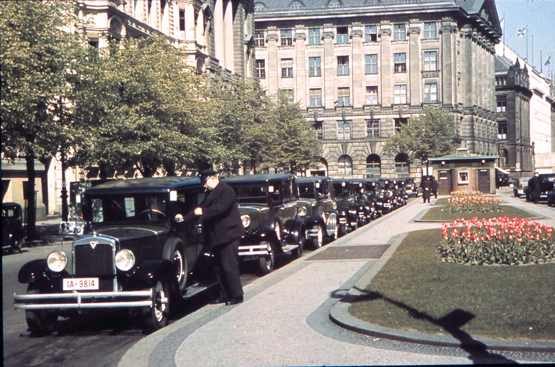 Stunning Color Photographs of Berlin in the 1930s ~ Vintage Everyday