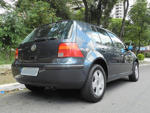 VW Golf SR 2001 com 110 mil km rodados - avaliação e fotos