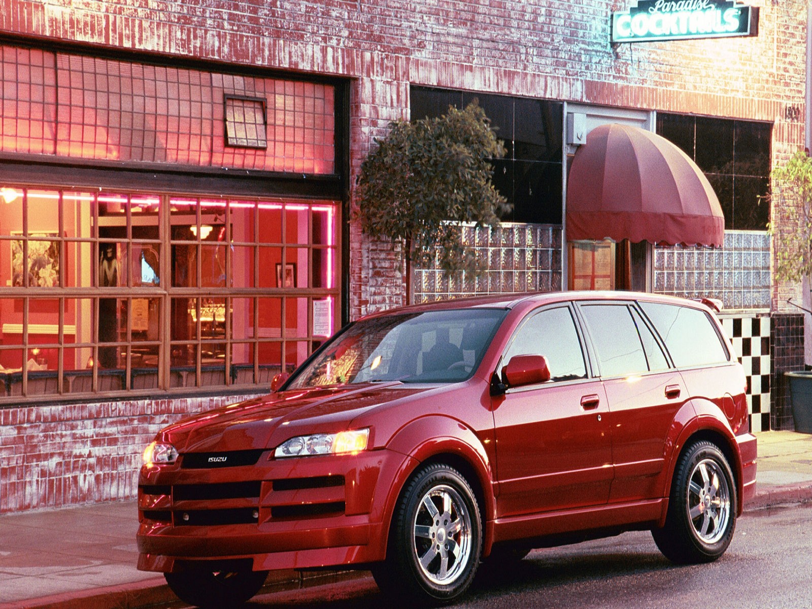 Car Pictures: Isuzu Axiom XSF Concept 2001