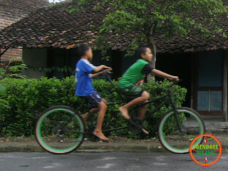 Konsep 20+ Gambar Anak Main Sepeda