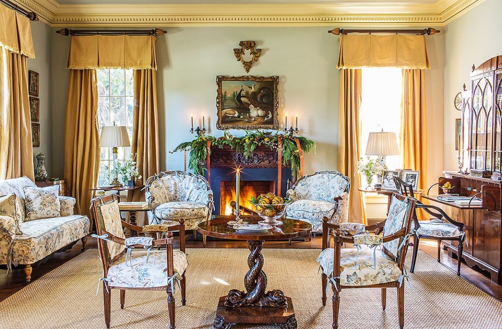 Portobello Design: Interior Designer Suzanne Rheinstein's Home for the ...
