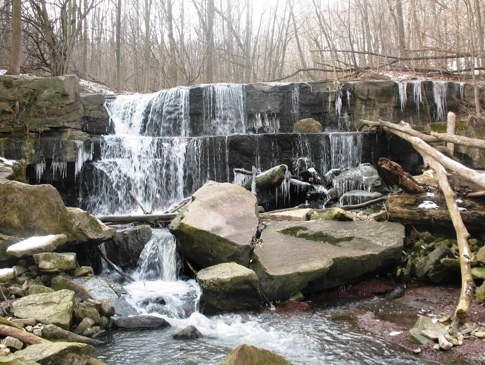 Dundas Valley Outdoors: Hiking from Little Davis Falls to Felker’s Falls