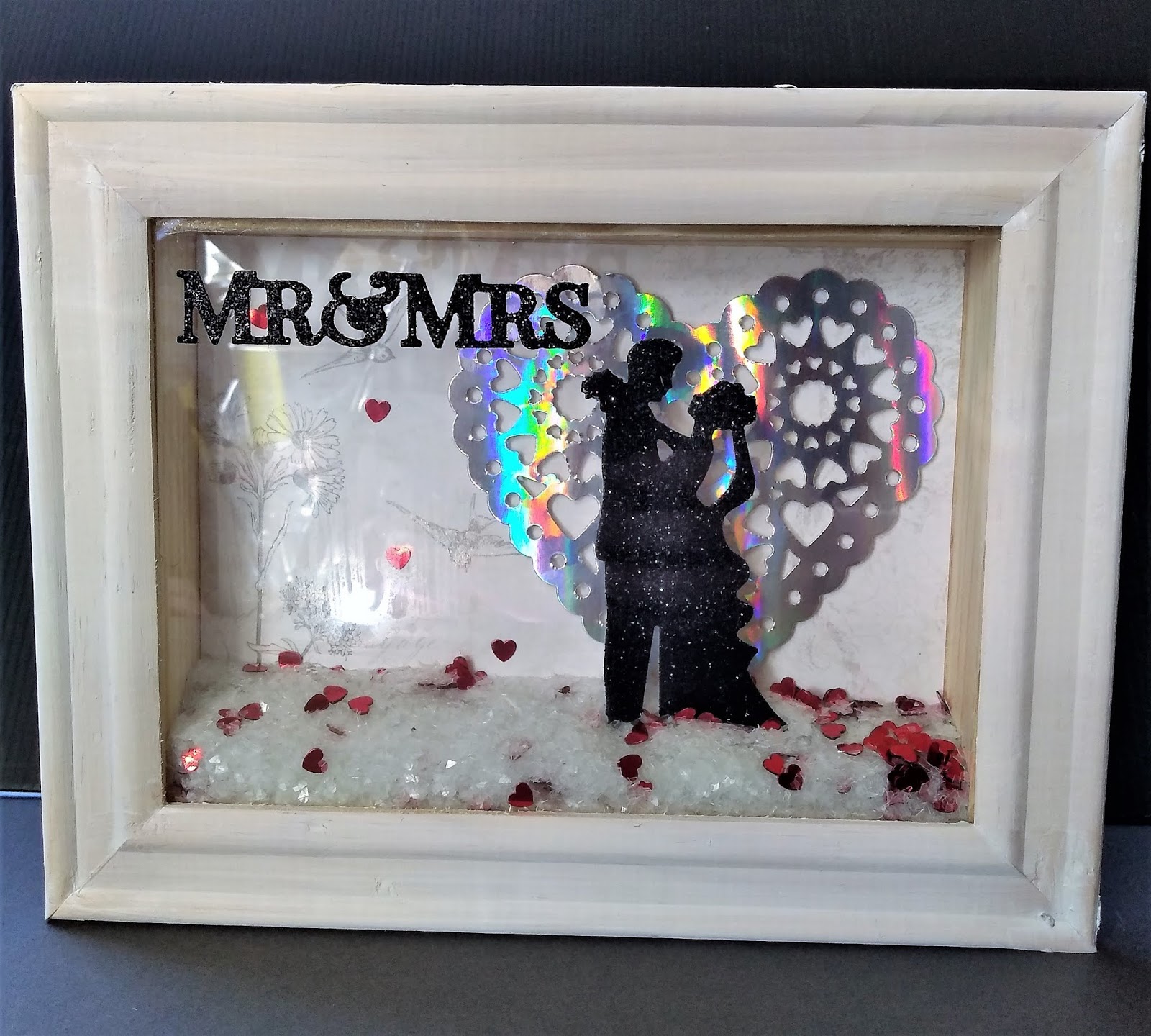 IcedImages: Wooden Wedding Box Frame