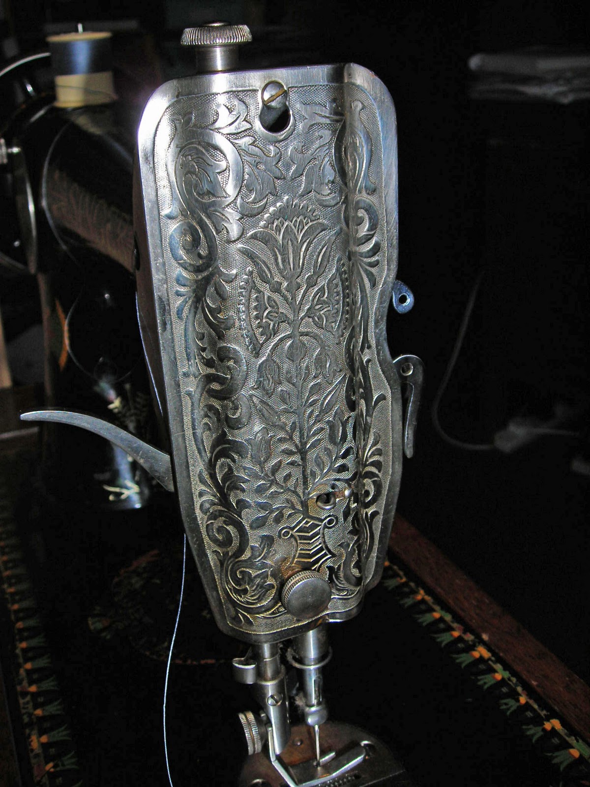 Spinning Fishwife: Singer Lotus 66k