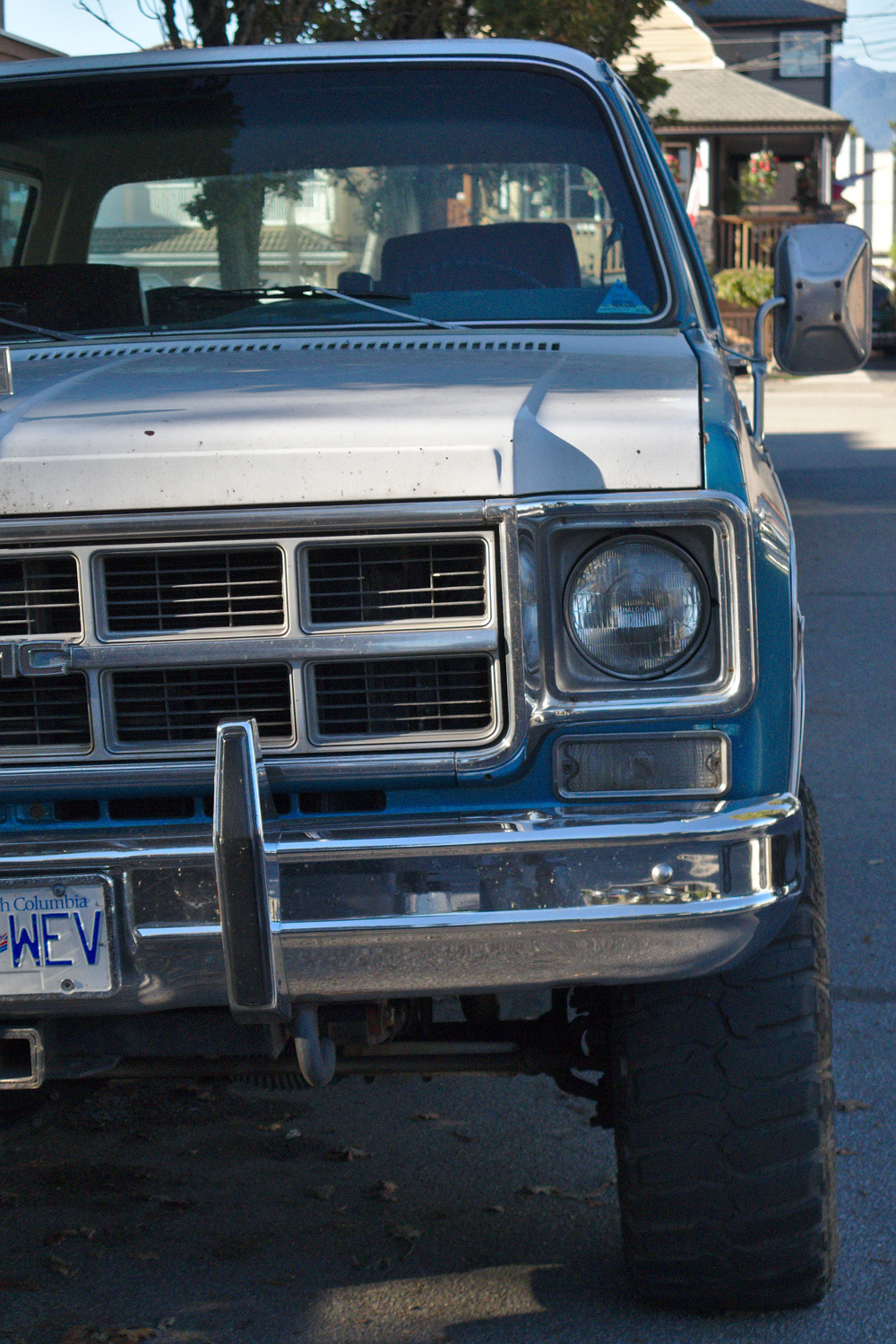 Old Parked Cars Vancouver: 1978 GMC Jimmy High Sierra
